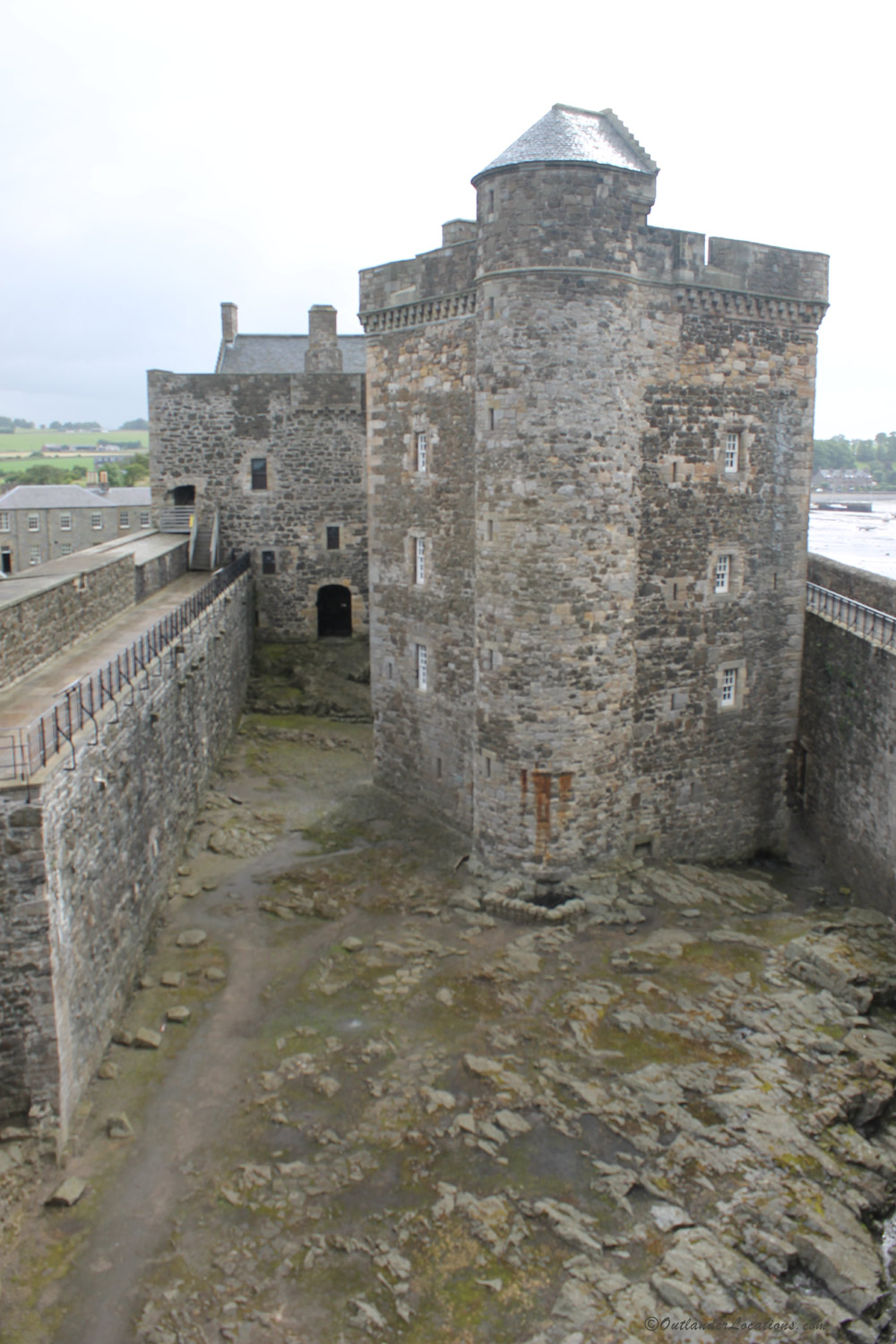 Blackness Castle / Fort William | Outlander Locations Blackness Castle / Fort William | Outlander Locations